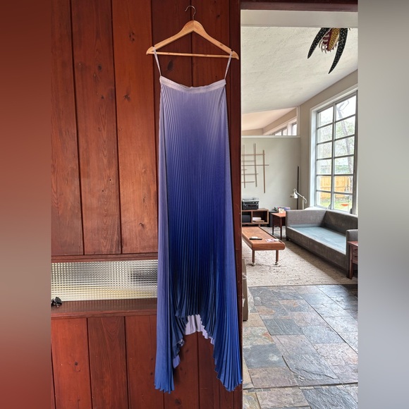 L’IDÉE | Dresses | Lide Pleated Ombr Maxi Dress | Poshmark
